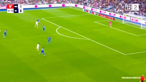 Mbappedən uzaq məsafədən möhtəşəm qol - VİDEO